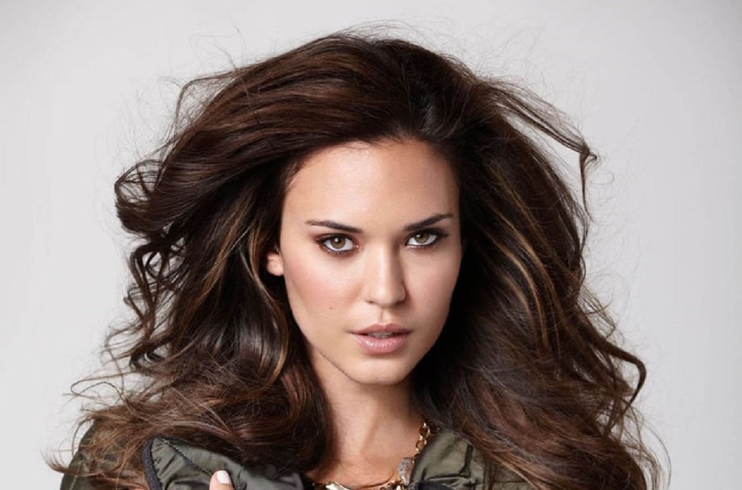 Odette Yustman Maxim